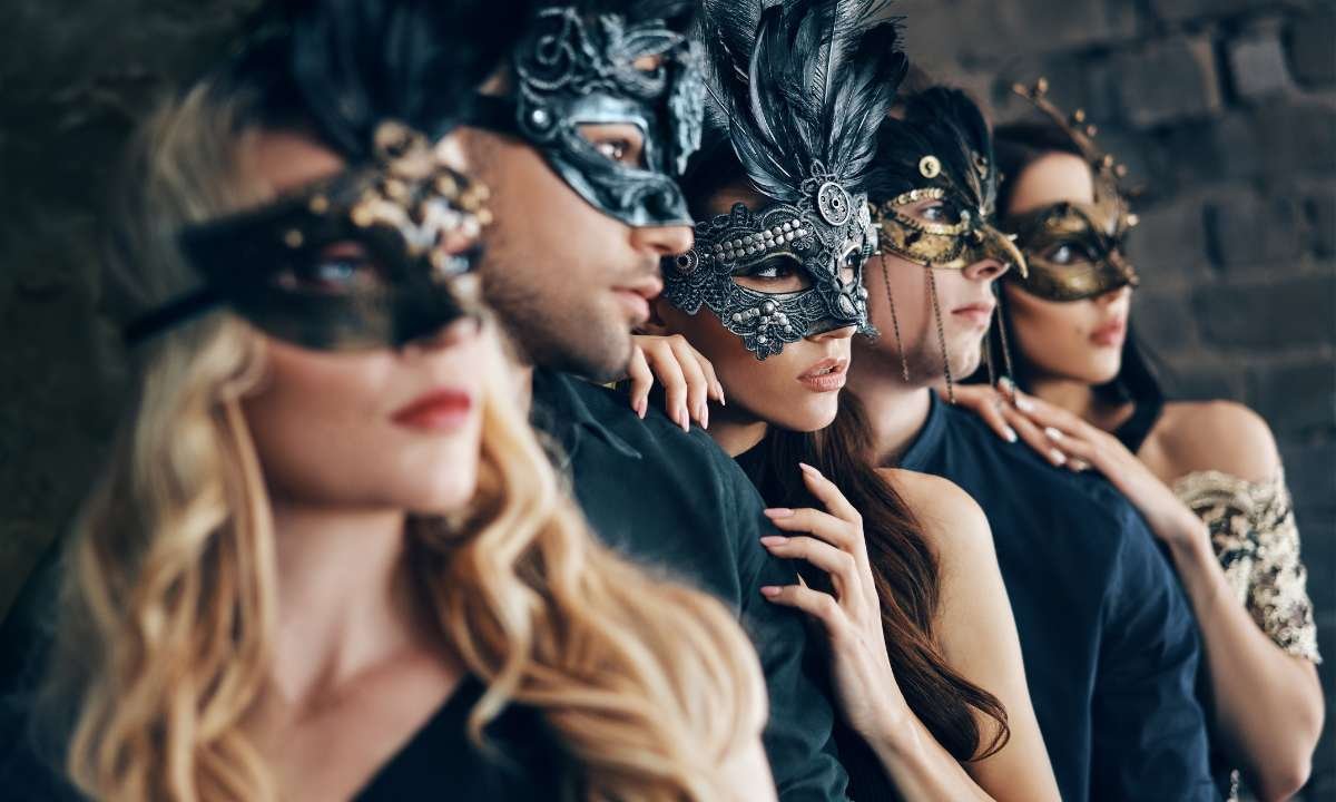 Dreams About Masks (8 Shocking Symbolism Described)
