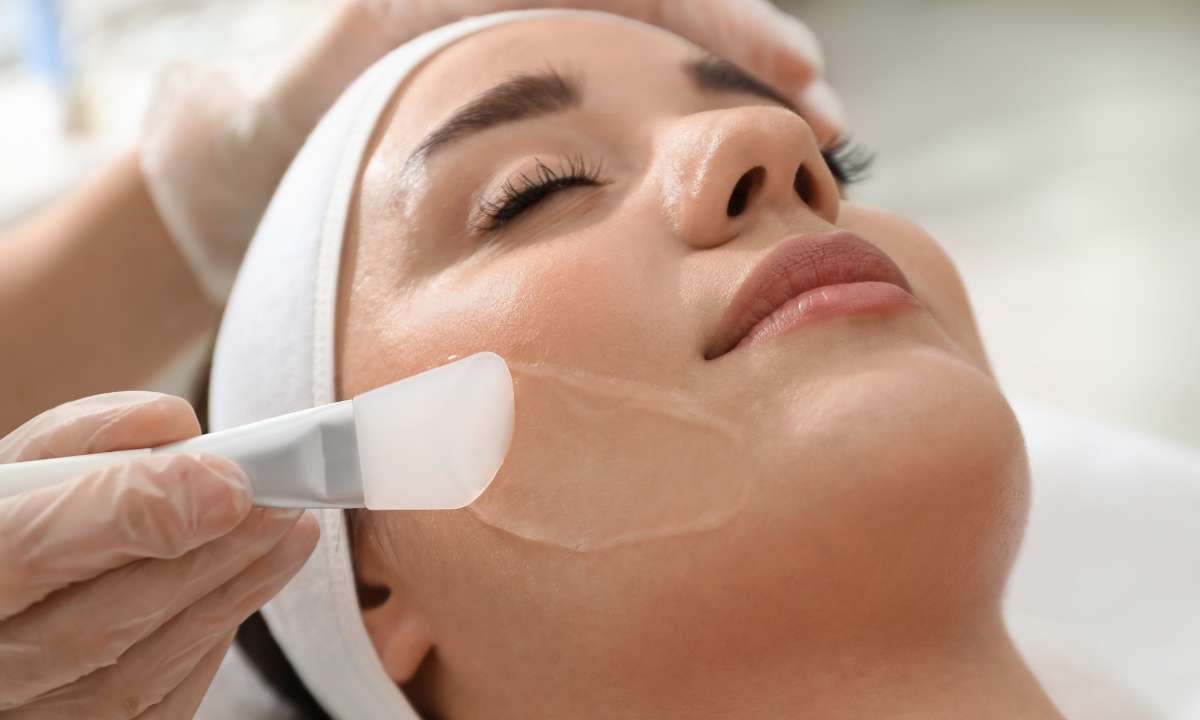 Dreams About Peeling Skin Off Face: Warning Signs You Can’t Ignore