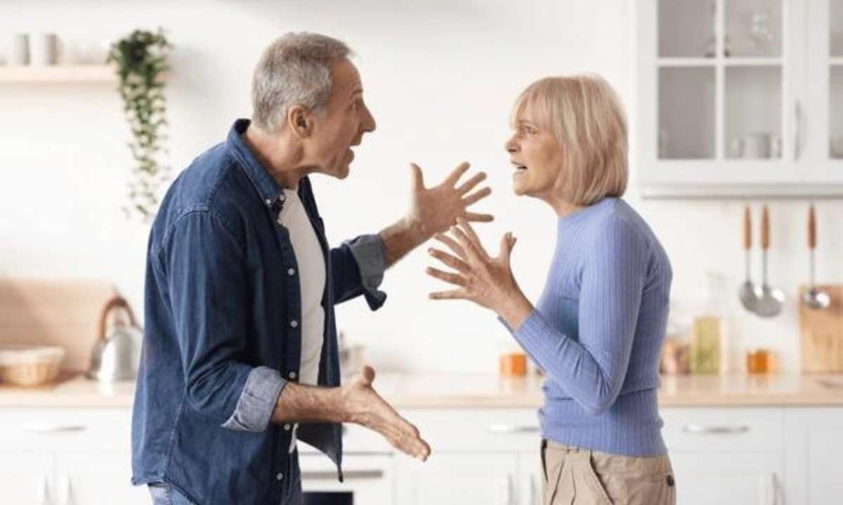 Dreams About Being Angry With Family – Is It A Sign To Heal?